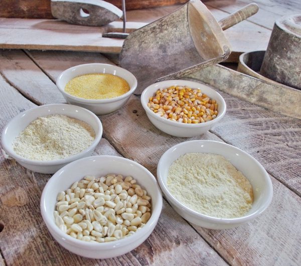 White Cornmeal | Stone Ground, All Natural, Non-GMO